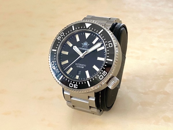 Super-Diver: Dressing The Superlative Dive Watch - Espoletta